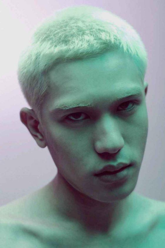 Julian Jacob Rilis Album Pertama "Allusion" - ORIDISTRO